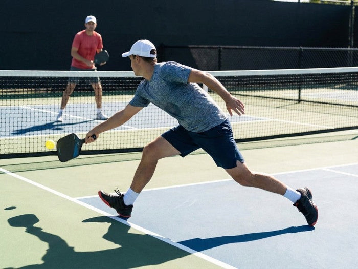 The Official 1v1 Pickleball Rules Explained: Scoring, Court Size, and